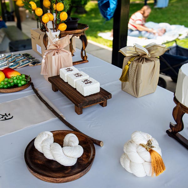 Modern Dohl Table, 100 Days Table, 1st Birthday Party Table With Free ...