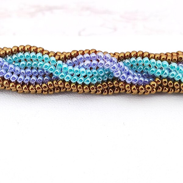 Daisy Chain Beaded Bracelet Tutorial, Daisy Stitch Beaded Bangle ...
