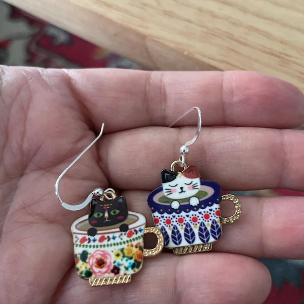 Silver Dangle/ Drop Earrings With Mismatch Cat in a Teacup Charms, Cat ...