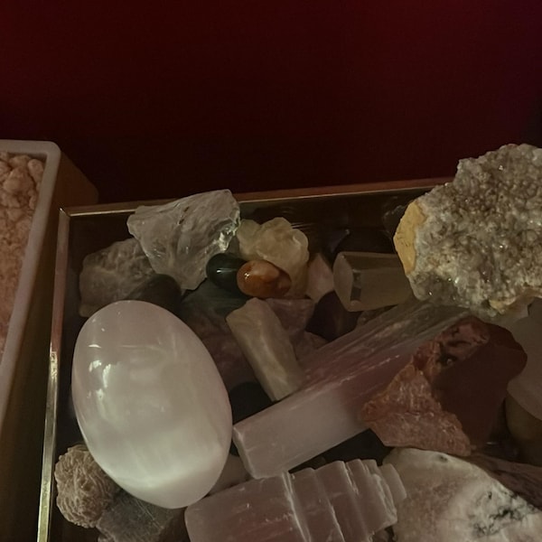 Mystery Crystal Box – Crystal Confetti With Tumbled Stones, Selenite ...