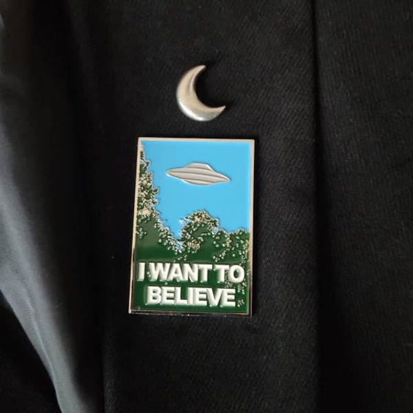 Foot Pewter Lapel Pin- CC468- Foot, Orthopedic, Footprint, and Walk a ...