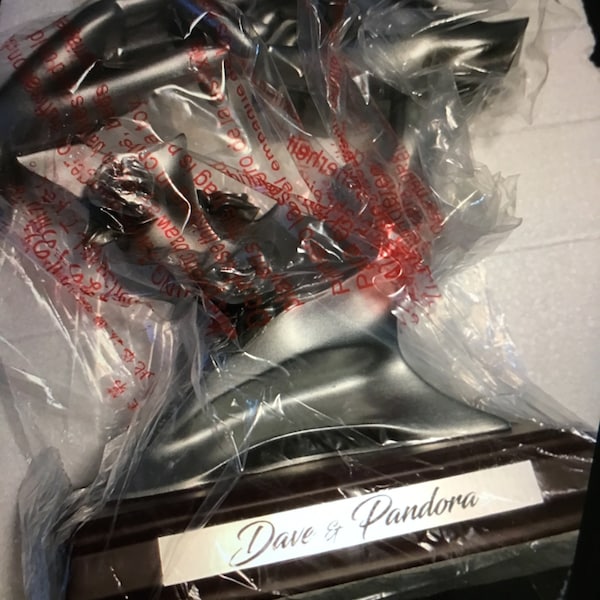 Personalized Statue, Sculpture Ring, Wedding Sculpture, Couple ...