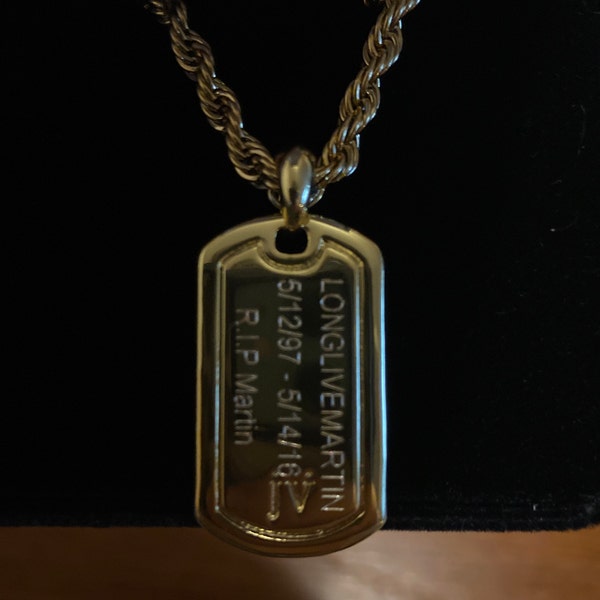 Gold Dog Tag Pendant Necklace on Black Gemstones by JV Jewelry - Etsy