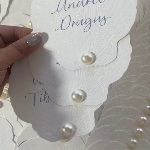 Hand-lettered Place Cards With Pressed Sea Shell Detailing and Pearl ...