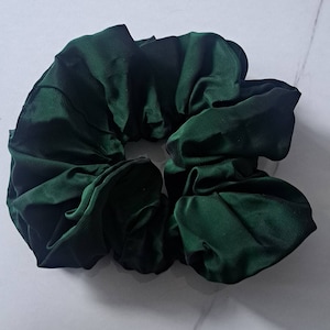 Velvet Giant Scrunchie in Black Great for Thick Hair XXL Scrunchie ...