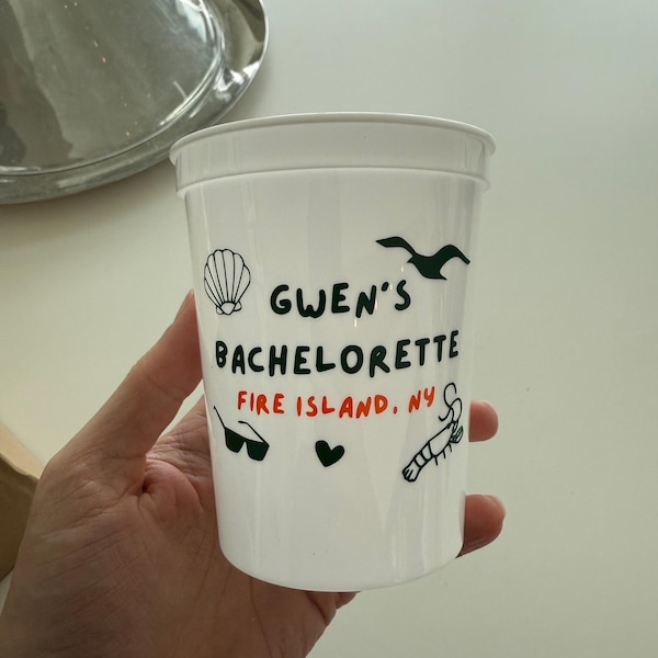 Bisous to the Bride Bachelorette Cups | Bachelorette Party Favors ...