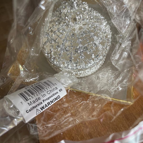 Wedding Arras, Elegant Silver Crown Wedding Arras With 13 Coins Set ...