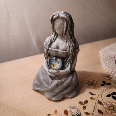 Moon Goddess Statue goddess Selene Larger 4 Size Goddess Statue Holding ...
