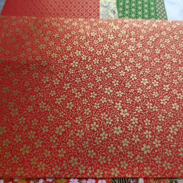 Origami Paper, Chiyogami Paper, Yuzen Paper, Washi Paper. Gold Waves on ...