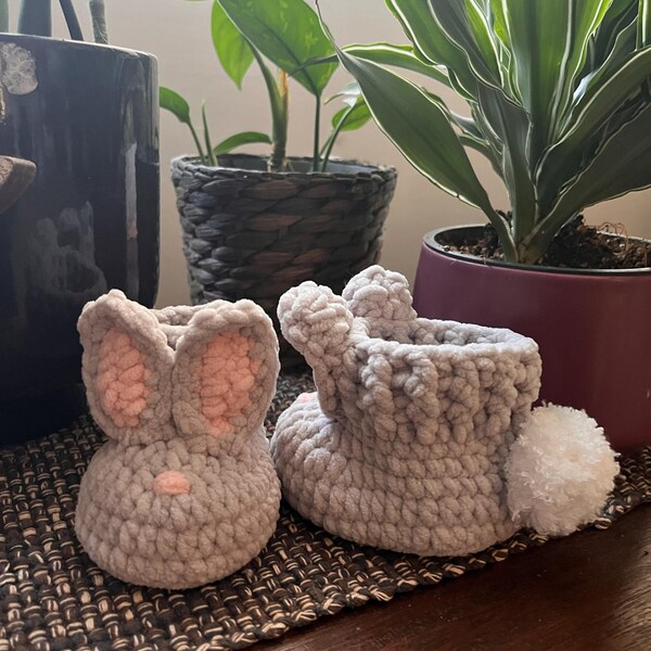 CROCHET PATTERN Baby Work Boots, Pattern Sizes 0-9 Months, Baby Shower ...