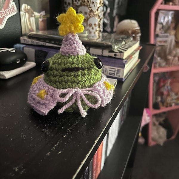 Wizard Frog Crochet Pattern / Magic Frog Crochet / US PDF Pattern ...