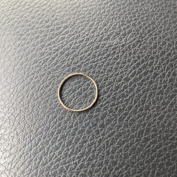 Solid Yellow Gold 1mm Ring, 10K / 14K Yellow Gold Simple Half Round ...