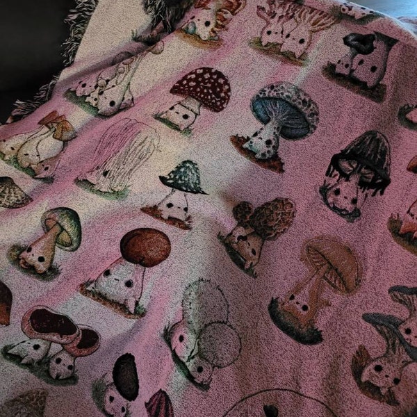 Mushling Woven Queen Blanket - Mushroom Fungi Tapestry Blanket - Etsy