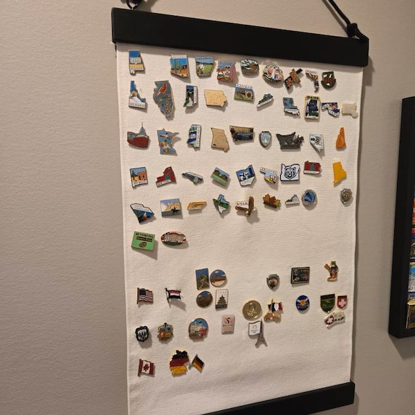 Pin Badge Display Metal-frame, Enamel Pin Display Box for Collector ...