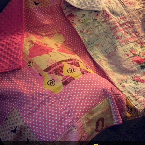 Vintage Style Baby Girl Quilt, Patchwork Quilt Blanket, Minky Patchwork, Modern Blanket, Peaches ...