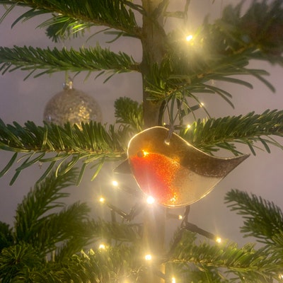 Robin Hanging Decoration. Fused Glass - Etsy UK