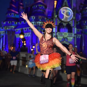 TEA POTTS Costume . up to Adult Plus Size . Running Costume . - Etsy