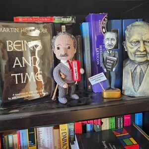 Sigmund Freud Amigurumi Bookshelf Decor, Handknitted Academician Doll ...