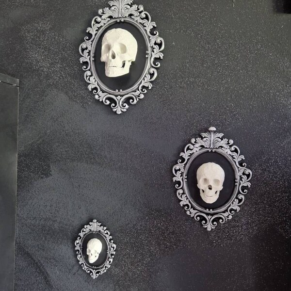 Gothic Shelf for Wall Decoration, Crystals Display, Gothic Jewelry ...