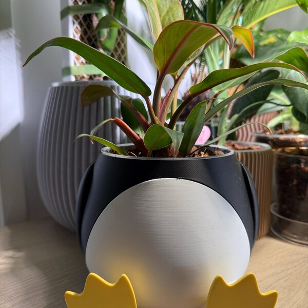 Sitting Chick Plant Pot Cute Animal Planter Minimalistic Decor 3D ...