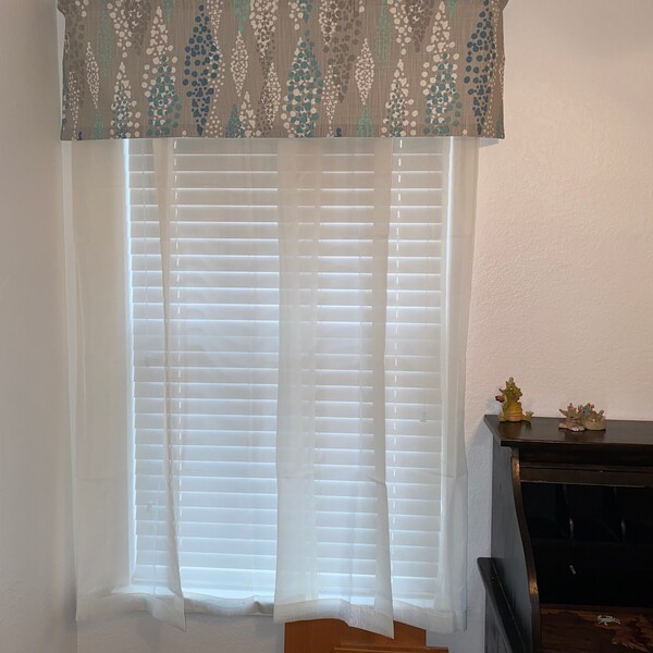 Coastal Cottage Valance With Beach Scene Print Fabric - Etsy