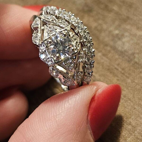 Solitaire Round Diamond Engagement Ring Set, Woman's Broad Shank ...