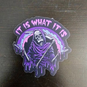 VS030 / Worm on a String Can of Worms Sticker / Funny Squirmy Worm ...