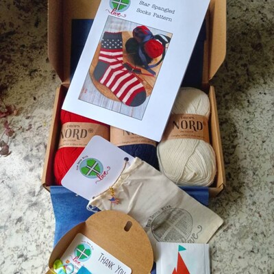 Bee Happy KIT Knitting Craft Kit Knit Your Own Bee Socks, All You Need ...