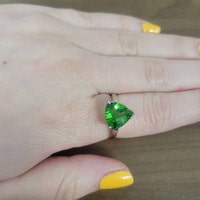 R575 Classic Mt St Helens Twilight Lavender Purple Helenite Emerald-cut ...