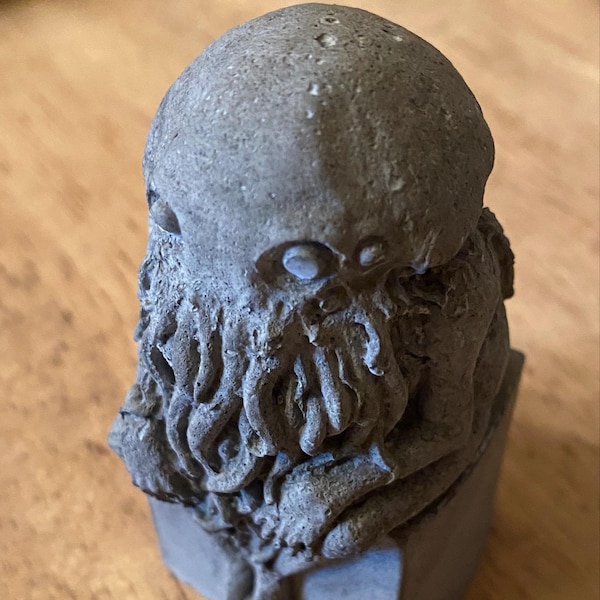 Cthulhu Stone Idol | Newspaper & Crate | Lovecraft Concrete Statue ...