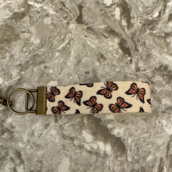 Keychain Wallet With Wrist Lanyard, Compact Card Holder Keyring ...