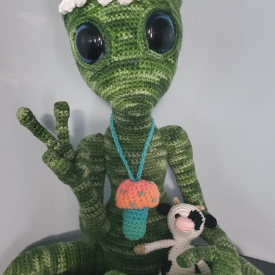 Alien Crochet Amigurumi Pattern DIGITAL Download PDF by Crafty ...