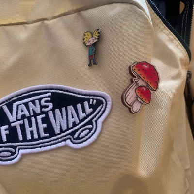 Cosy Frog in a Sweater Cottagecore Wildlife Reptiles Wooden Pin Gift ...