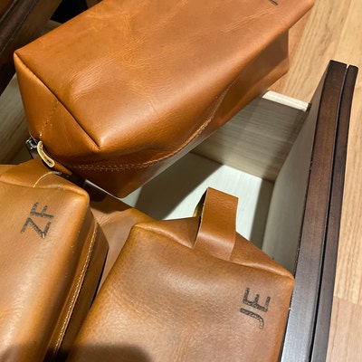 Personalized Groomsmen Gift Dopp Kit Bag Customized Leather Toiletry ...