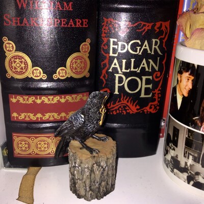 Miniature Black Raven W/ Secret Key for Halloween Fairy Garden ...