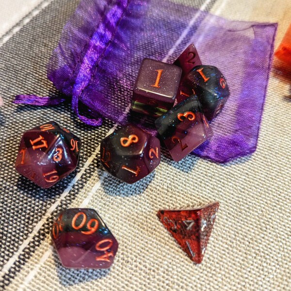 Shadowy Forest Dnd Dice Set, Polyhedral Dice, D&D Dice, Dungeons and ...