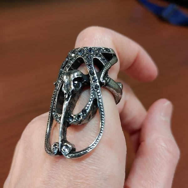 Nouveau Hummingbird Ring. Hummingbird Skull Ring.. Made to Order - Etsy
