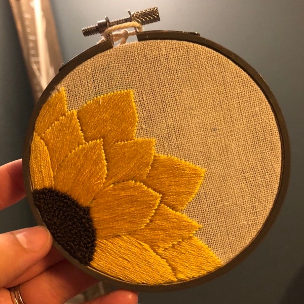 Wildflower Field Embroidery Pattern, Hand Embroidery Pattern ...