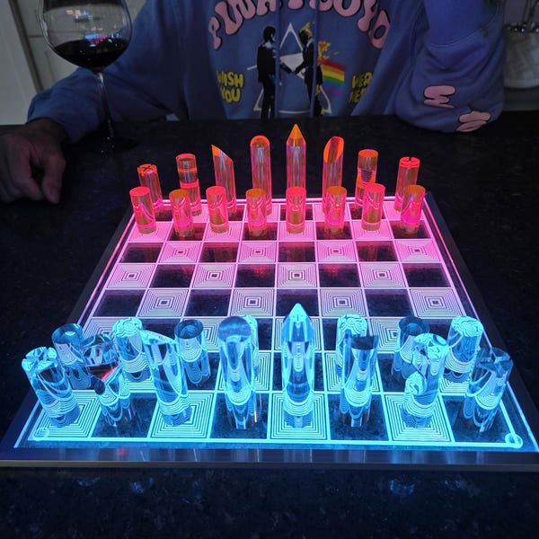 Futuristic LED Glow Chess Set: Illuminated Acrylic Board With Light-up ...