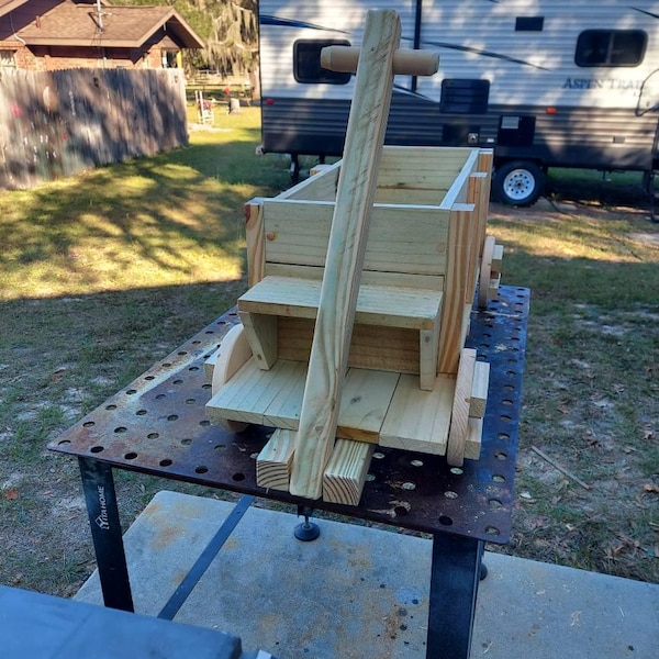 Wheelbarrow Planter Box DIY Plans: Wooden Garden Planter (PDF File) - Etsy
