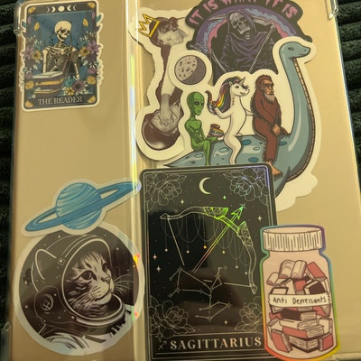 Skeleton Reading Tarot Card Sticker Dishwasher Safe Book Skeleton ...