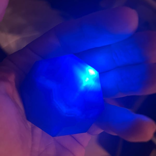 Dnd UV Crystal Prop Unique Dungeon Master Tool for Revealing Hidden ...