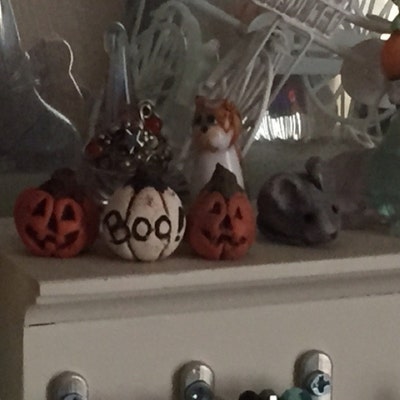 30 Dollar DESTASH Lot 13 & 14 Bulk Buttons and Artisan Beads, Stone ...