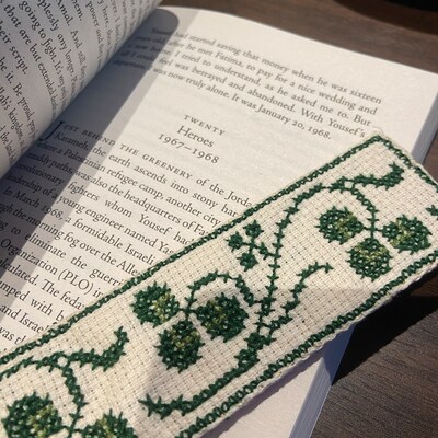 Oak Leaves and Acorns Cross Stitch Bookmark PDF, Border Pattern With 2 Color Schemes - Etsy