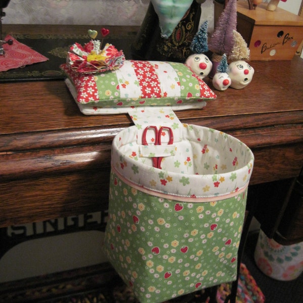 SEW IN STYLE Thread Catcher Sewing Pattern, Digital Download, Sewing ...