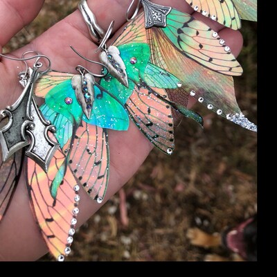 Fairy Wing Frosted Ice Magical Enchanted Fae Pixie Artisan Gold ...