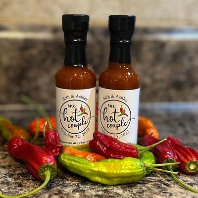 Hot Sauce Wedding Favors, Hot Sauce Gift, Mini Hot Sauce, Custom Hot ...
