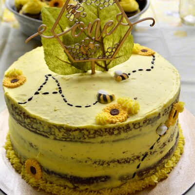 Sugar Bees / 12 Bumble Bee Sugar Pieces /sugar Bee Cupcake Toppers ...