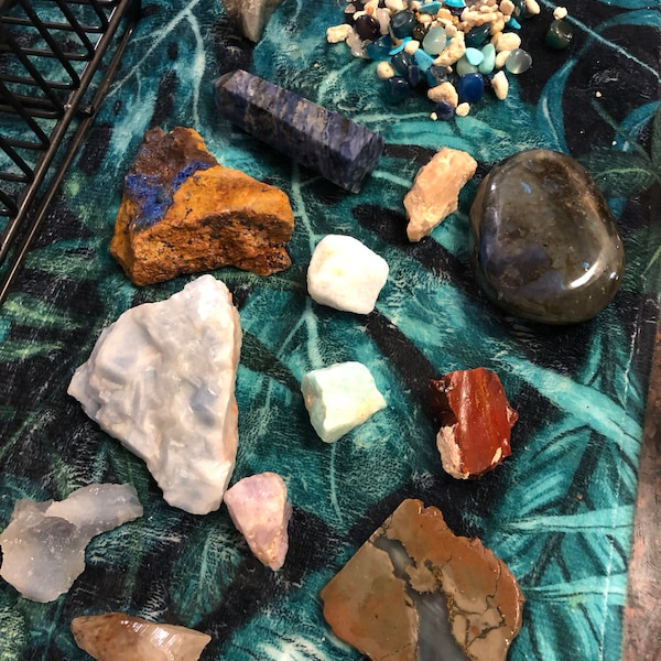 Werewolf, Crystal Gem Mining, DIY, at Home Dig Kit, Rocks, Minerals ...