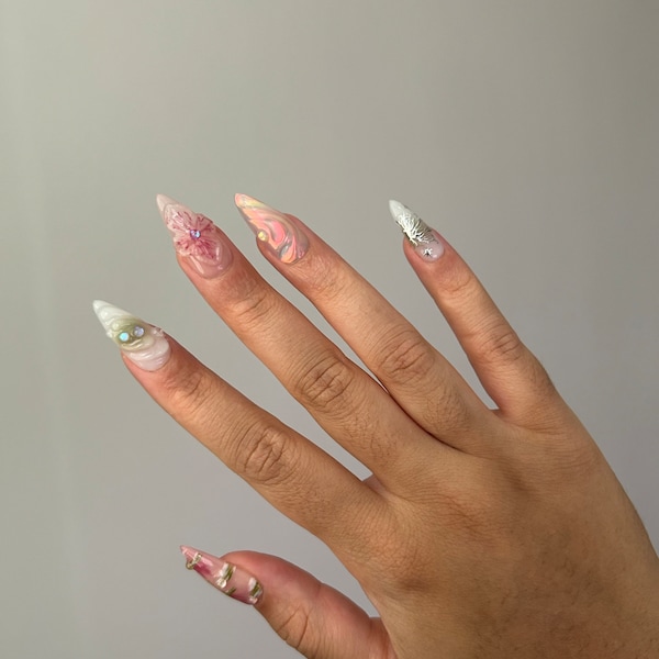 FAYE | Fairycore Aesthetic Press on Nails | Jade Aurora Nails | Lily ...